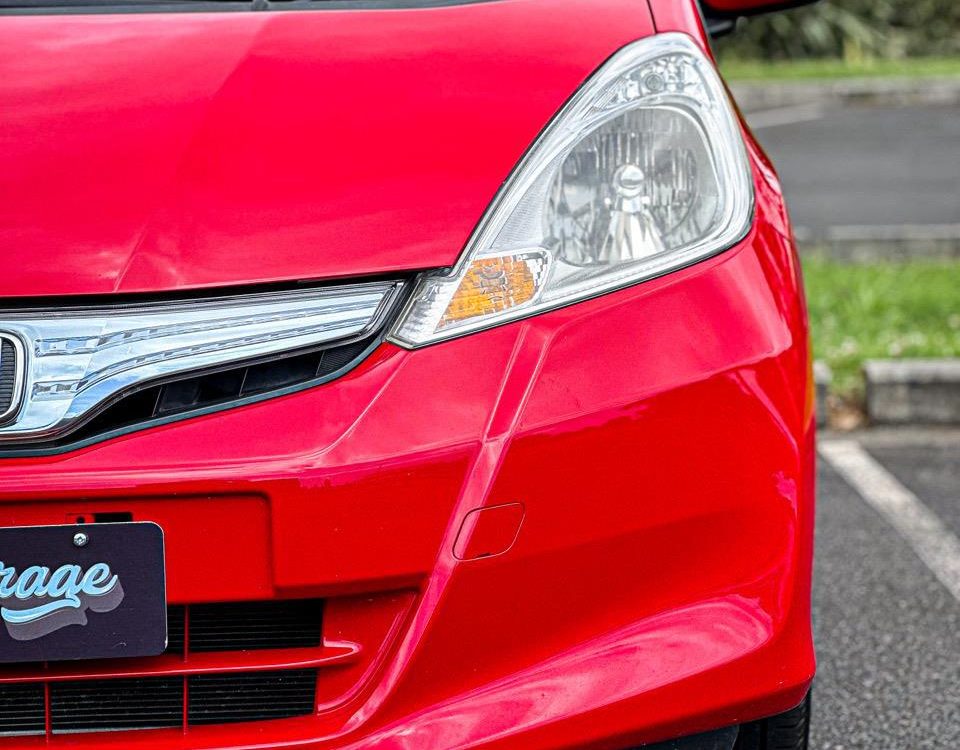 2011 Honda Fit HYBRID NAVIGATION PREMIUM SELECT | CarFinance2U | CF2U ...